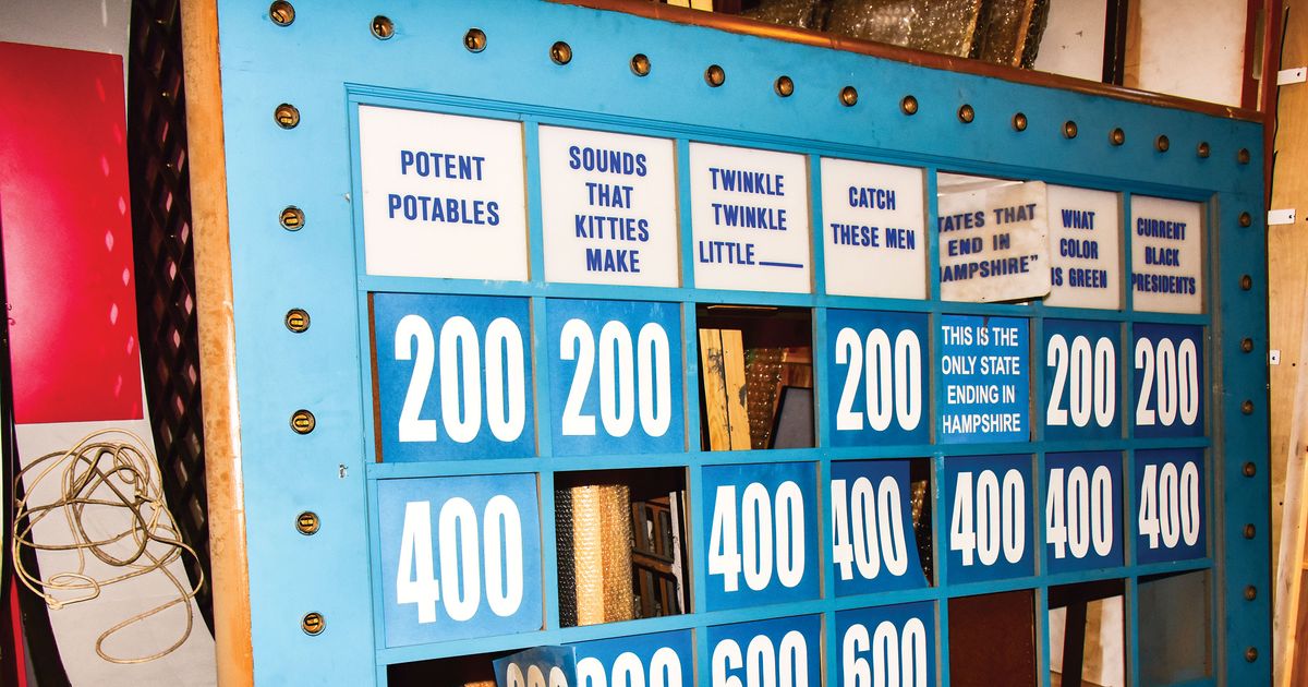 Photos: We Visited Saturday Night Live’s Set-Building Factory ...